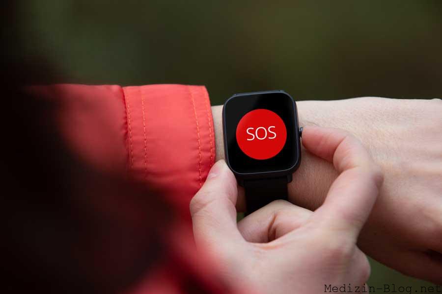 Im Notfall zählt jede Minute – sicher unterwegs mit Notfall-Uhr ...